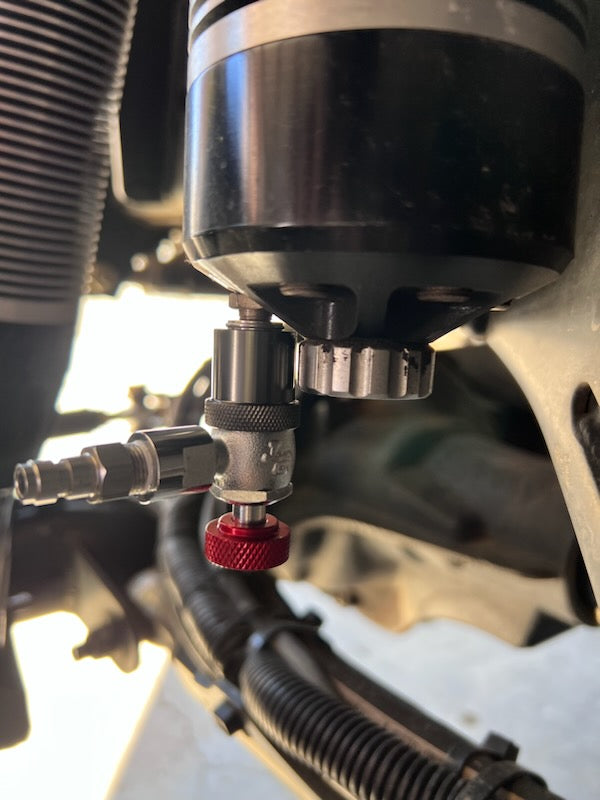 PT Shock Chuck™ Xtra Long - No Air Loss (NAL) Tire and Shock chuck - 1
